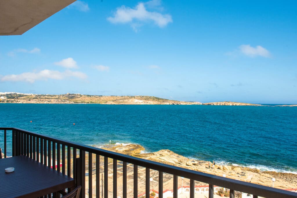 Islet Promenade Seafront 1 Bedroom Apartment with 2 seaview balconies ...